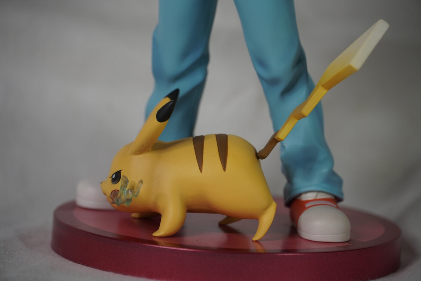 Pokemon Trainer Red with Pikachu Kotobukiya ARTFXJ Figure Unboxing ...