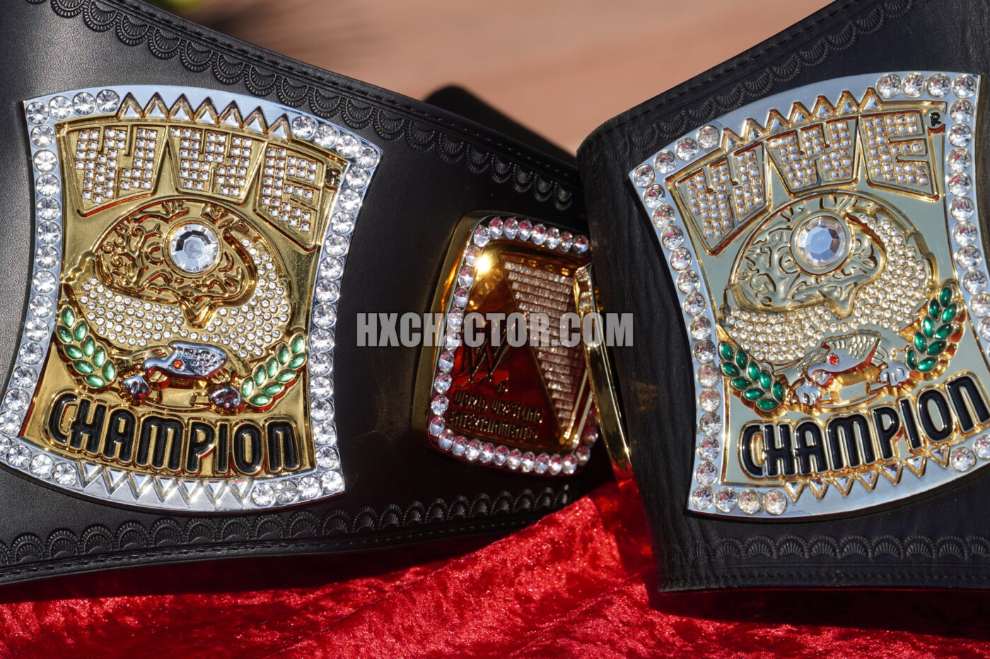 WWE Championship Spinner Replica Belts Compared | hXcHector.com
