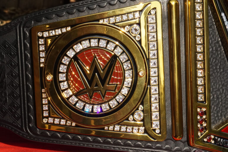 WWE Championship 2014 Elite Series Replica Review - WWE Shop ...