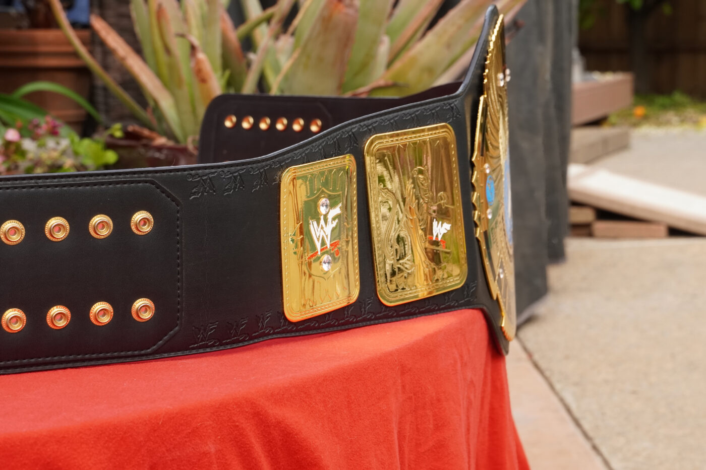 WWF Championship Big Eagle Replica Review - Figs Toy Co | hXcHector.com