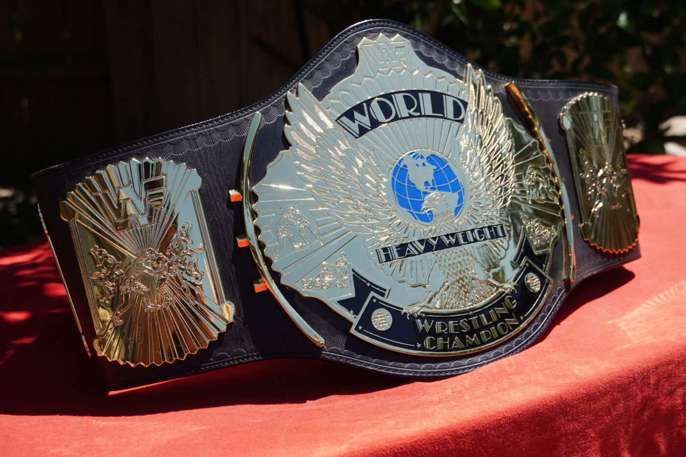 WWF Winged Eagle Deluxe Replica Review - Figs Toy Co | hXcHector.com