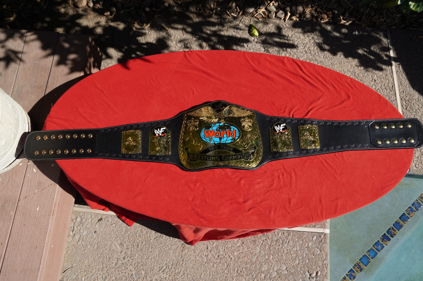 WWF Attitude Era Tag Team Championship Deluxe Replica Review - Figs Toy ...