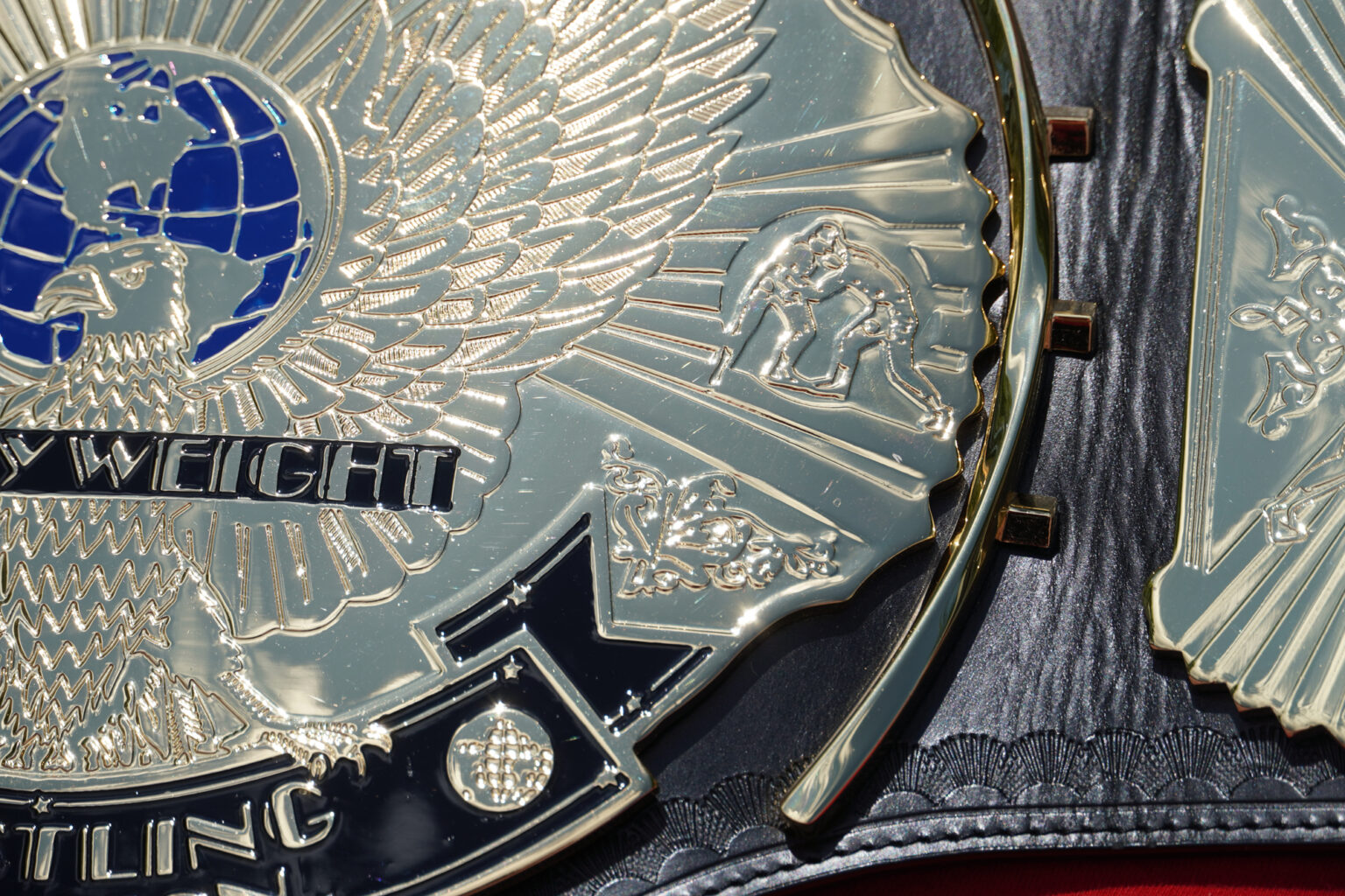 WWF Winged Eagle Ultra Deluxe Replica Review - Figs Toy Co | hXcHector.com